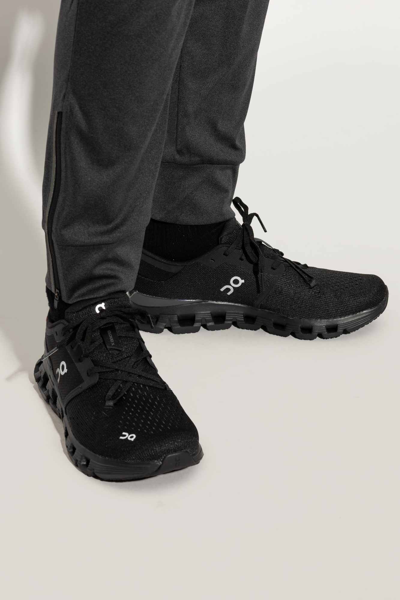 On Running Training shoes 'Cloud X 4' | Men's Shoes | Vitkac